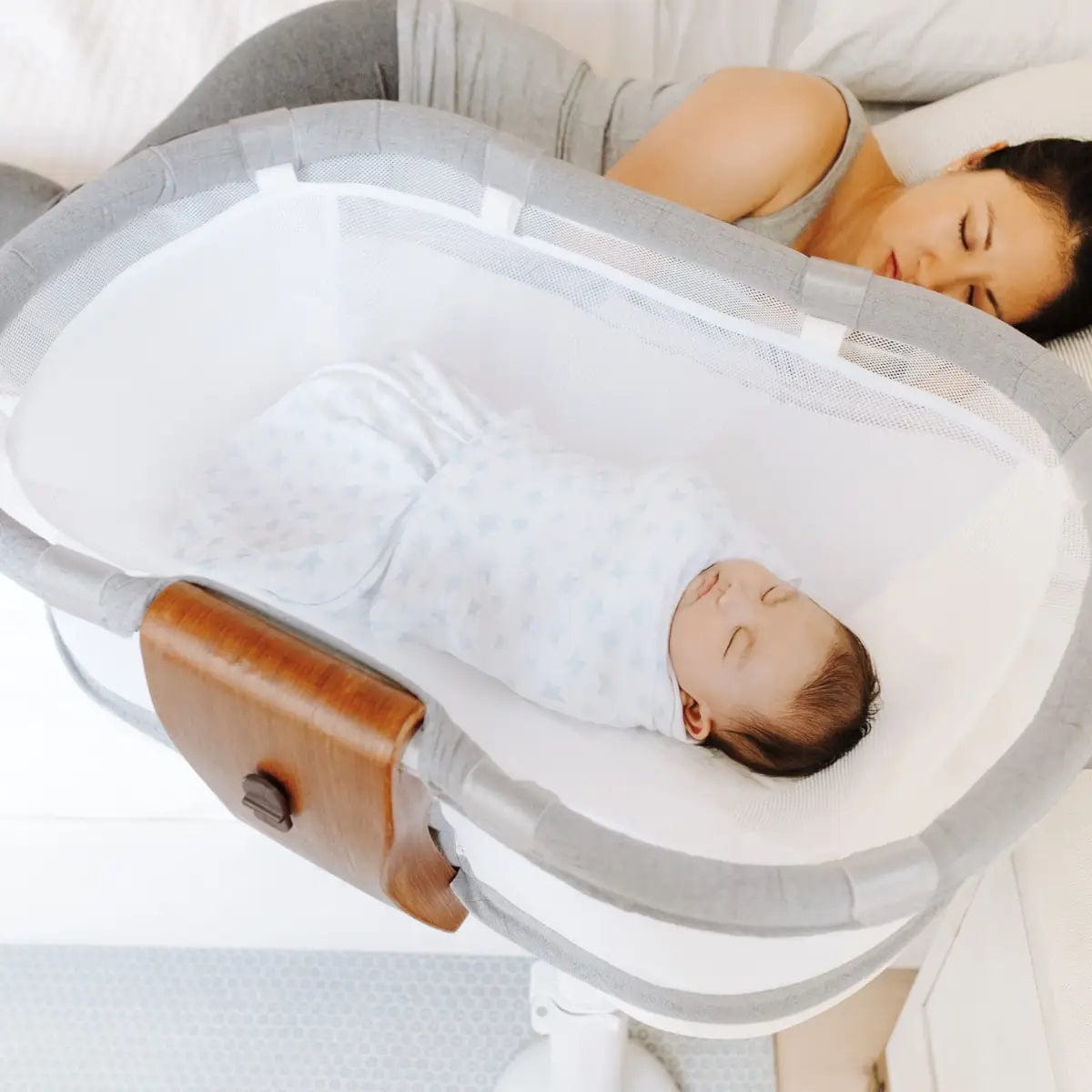 HALO Bassinest - Newborn Insert NEW IMPOROVED | Pish Posh Baby